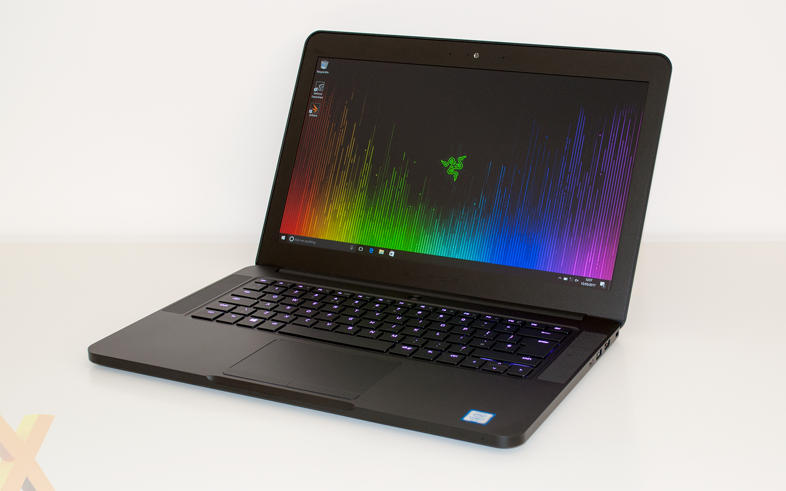 Review Razer Blade 2017 Laptop HEXUS